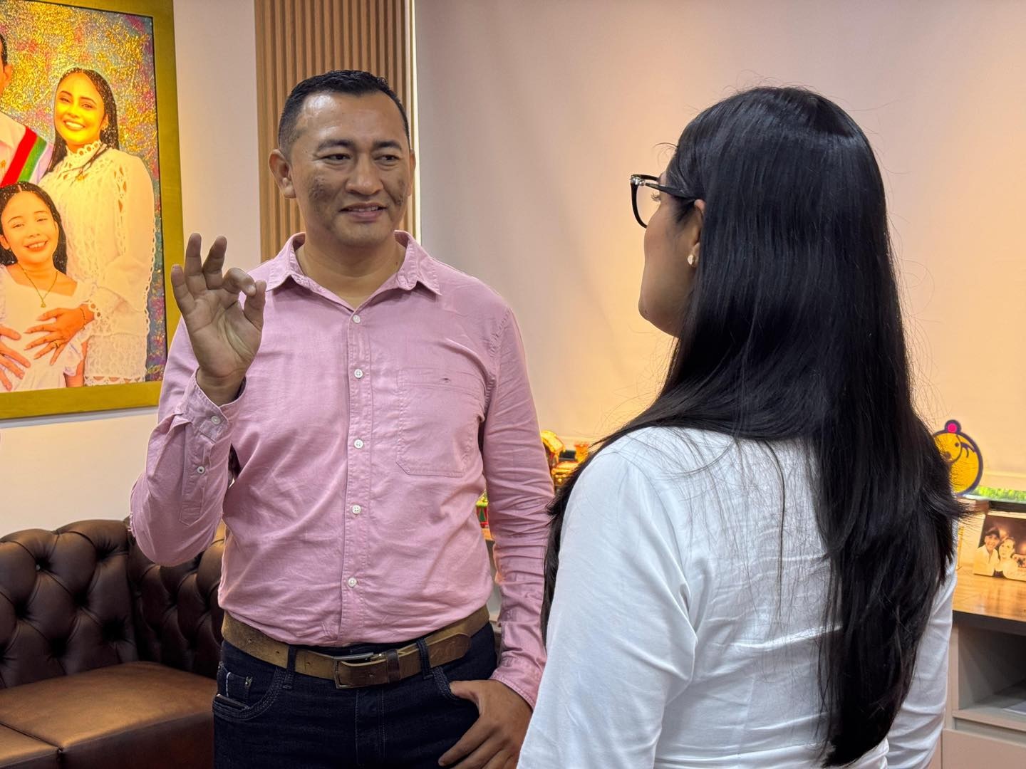 William Javier Estrada Navea asumió como nuevo Tesorero Municipal de ...
