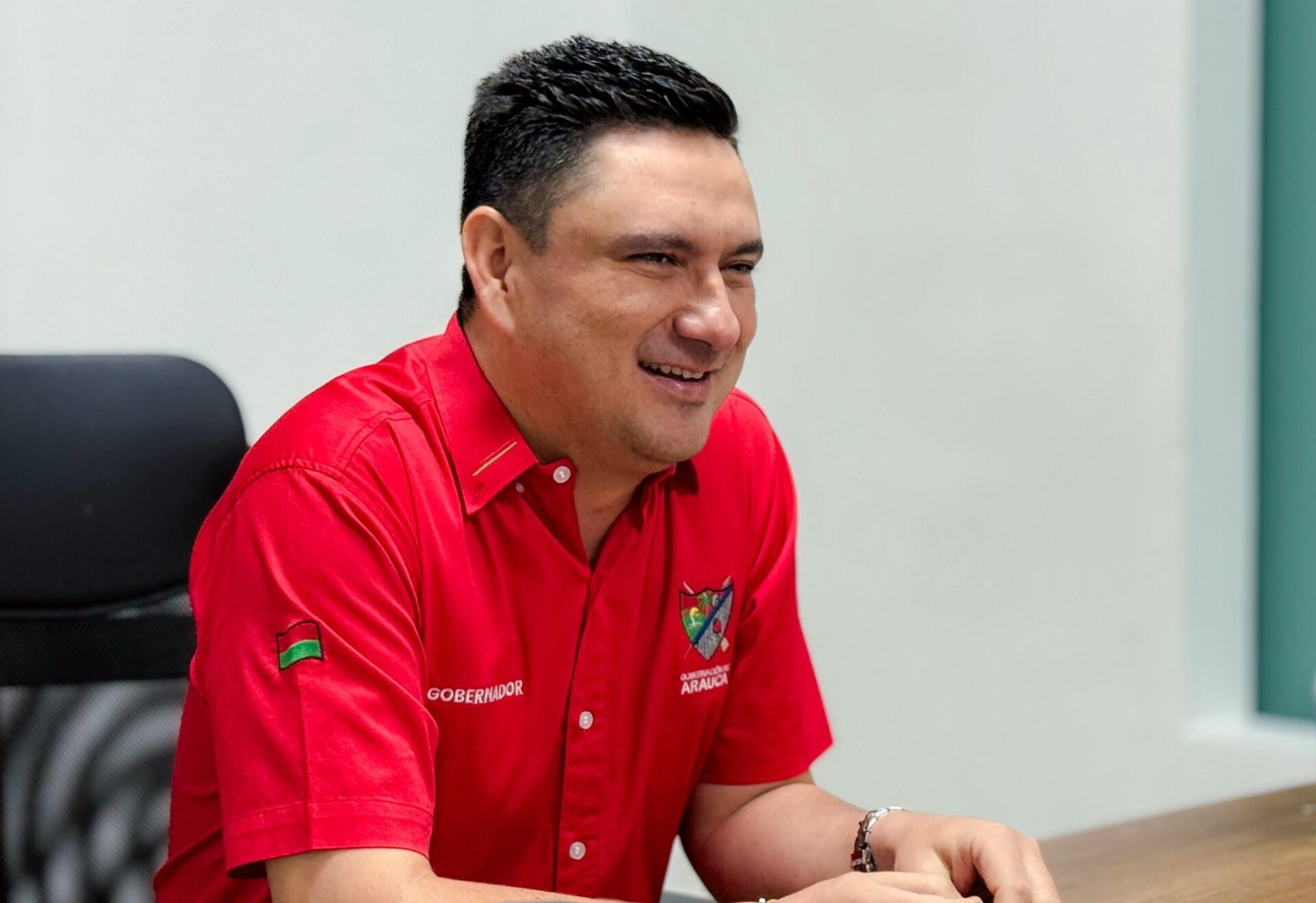 Gobernar bajo fuego: Renson Martínez, Personaje del Año en Arauca | La ...